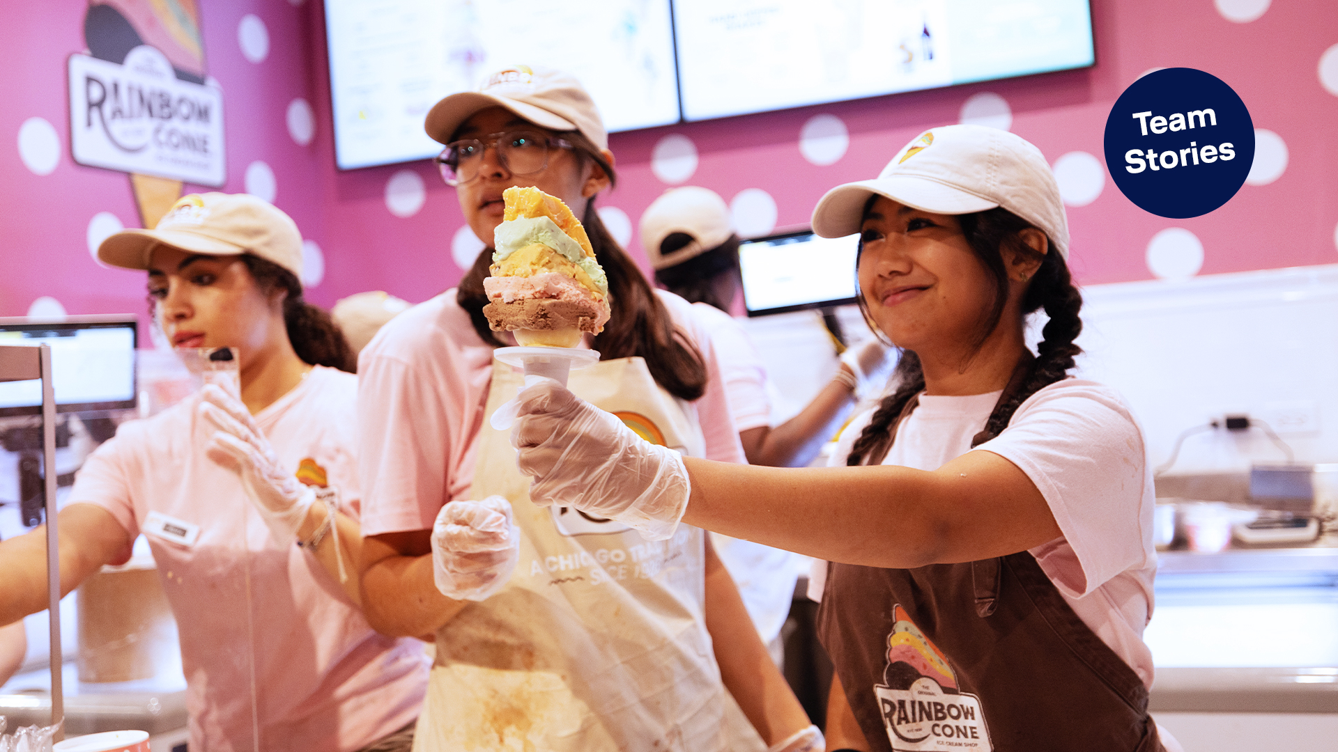 Insider Tips for Chicago: Eating Ice Cream at Rainbow Cone | Lufthansa