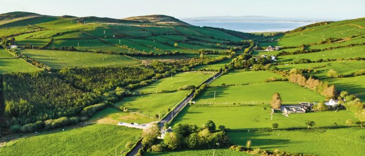 Book tickets online now and fly out into the world | Lufthansa