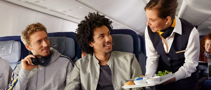 Menus in our travel classes | Lufthansa