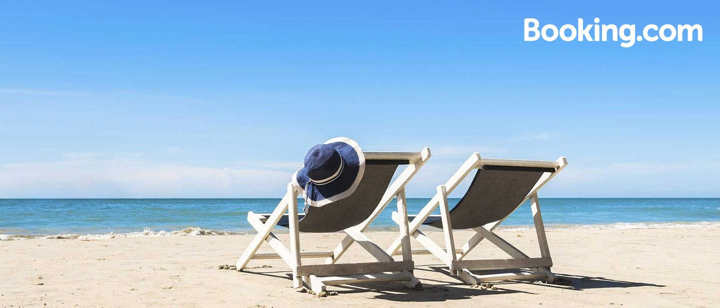 Book tickets online now and fly out into the world | Lufthansa